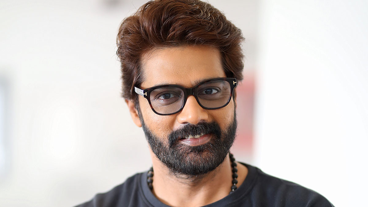 Interview of Actor Naveen Chandra about 28°C