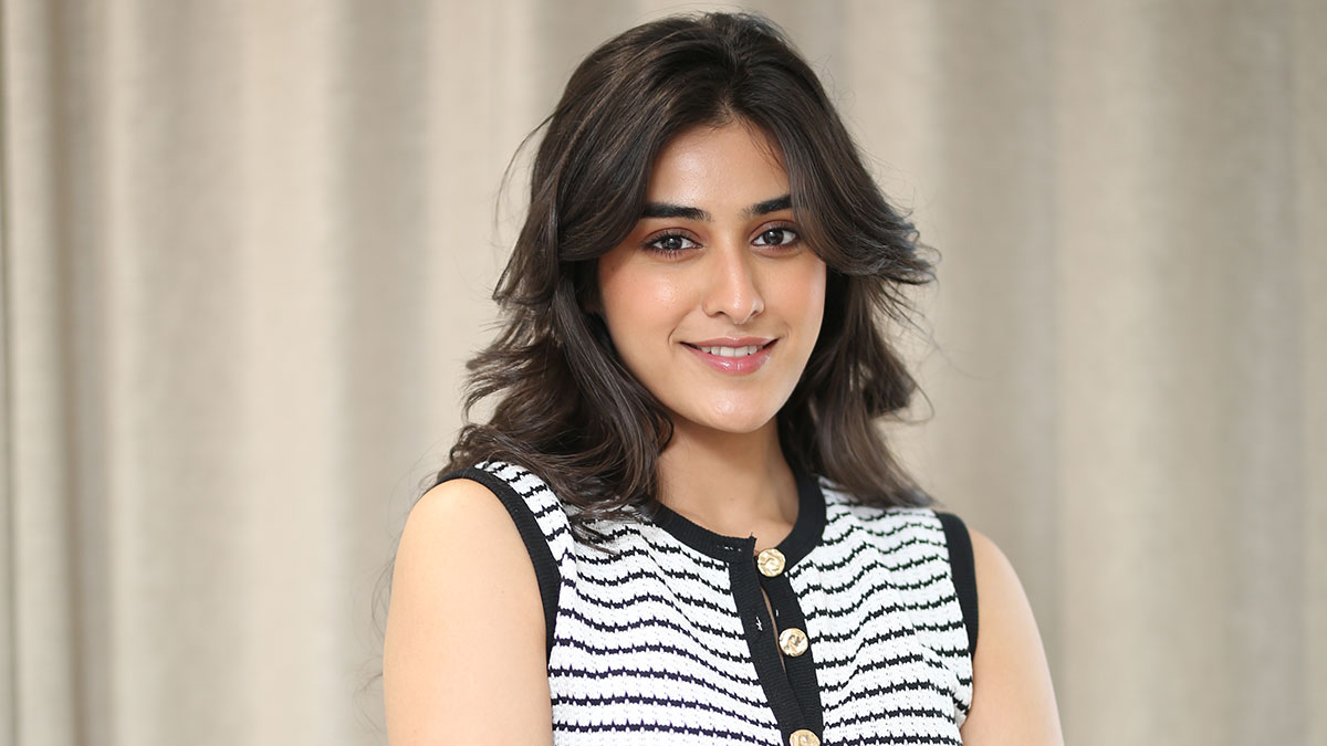 Interview of Heroine Sakshi Vaidya about Nari Nari Naduma Murari