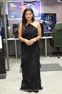 Model Chandni Bhagwanani at Fanatec Launch Event, HD Gallery