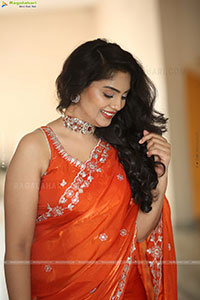 Actress Karuna Bhushan at Mister Middle Class Teaser Launch Event, HD ...