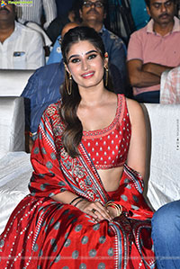 Heroine Rasha Thadani at Srinivasa Mangapuram Introduction Event, HD ...